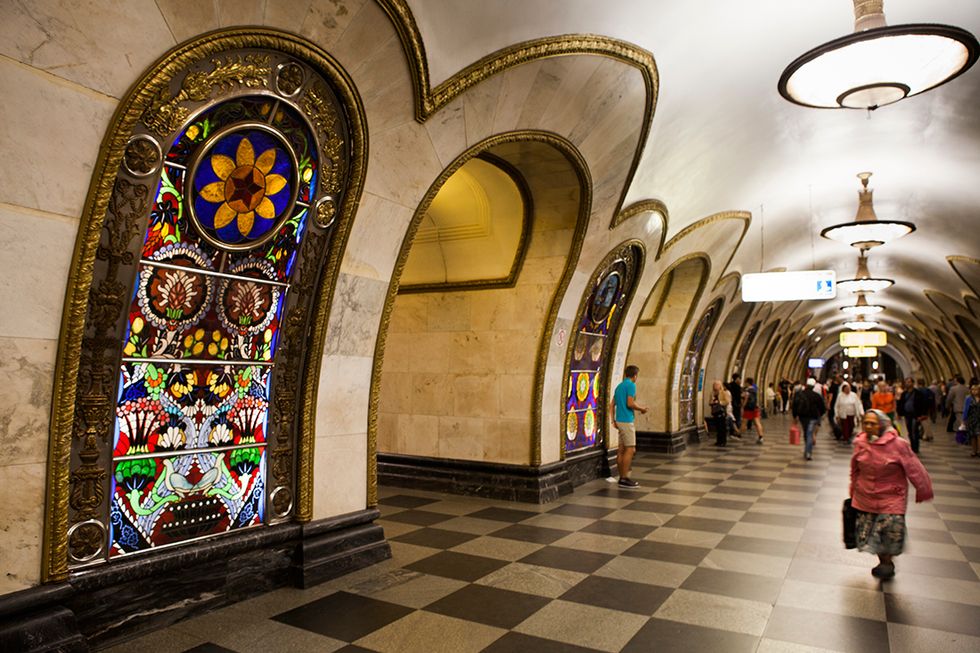 Moscow's metro turns 80 ‘Meduza' collects photos of one of the oldest ...