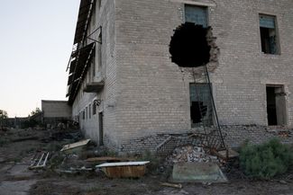 A former city on a former island Behold the ruins of Aralsk-7, the site ...